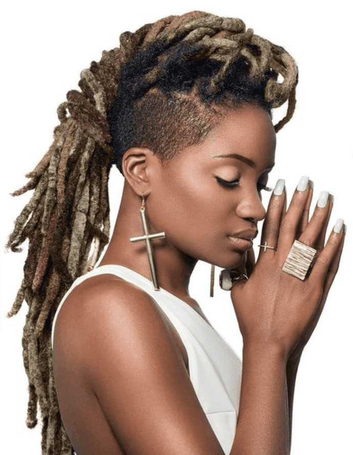 Dreadlocks: Saiba o que são os dreads, tipos, inspirações e como cuidar!